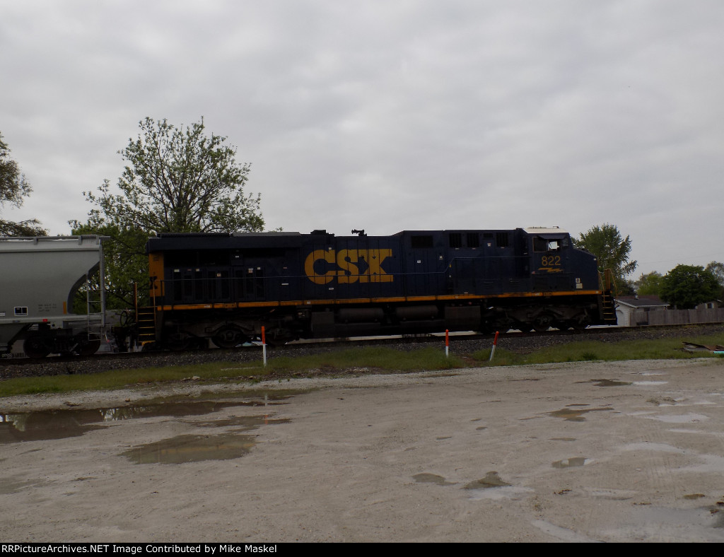 CSX 822